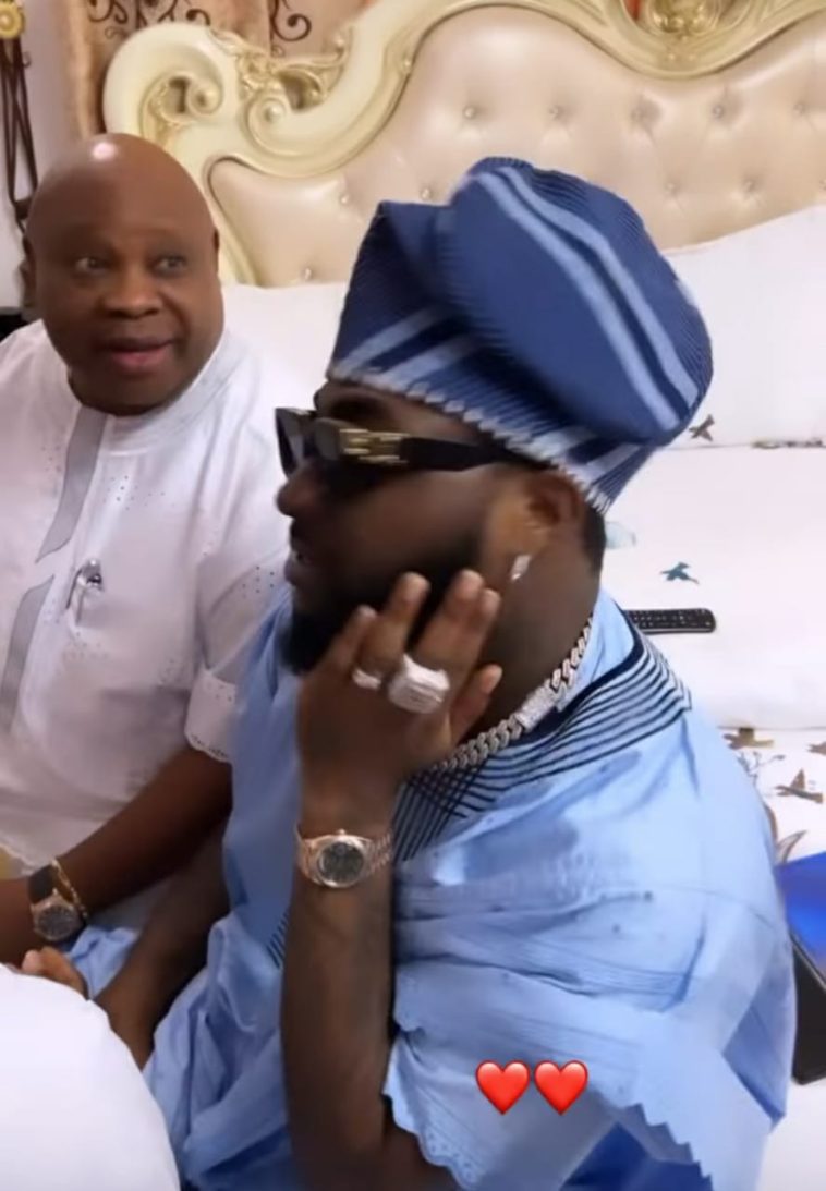Davido Makes First Public Appearance At Inauguration Of His Uncle ...