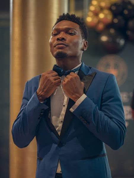 Meet Mike Afolarin, The Lead Actor In Nigeria Netflix Series, 'Far From ...
