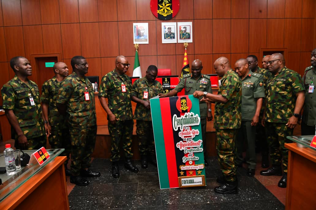 Chief of Army Staff Decorated with new rank of Lieutenant General | Kanyi Daily News