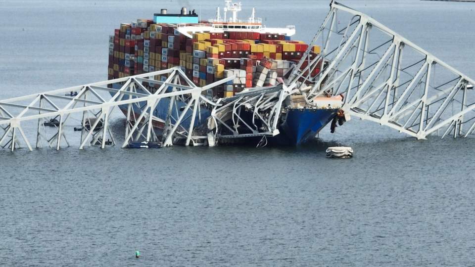 '20 People Missing' As US Bridge Collapses After Collision With Cargo ...