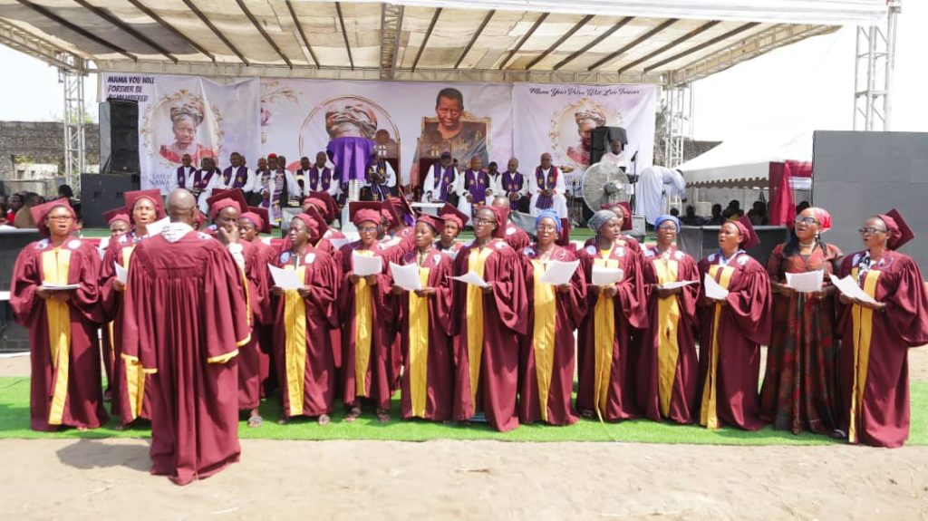 PHOTOS: Governor Sim Fubara, Alex Otti, other dignitaries attend burial ...