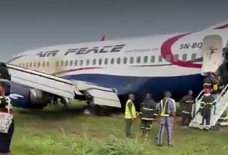 Air Peace Flight Skids Off Runway At Port Harcourt Airport | Kanyi ...