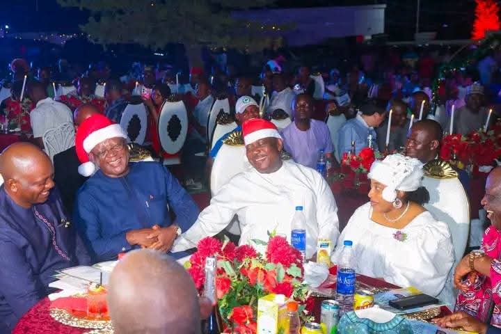 SGF George Akume Marries Queen Zaynab Otiti, Former Wife of the Ooni of ...